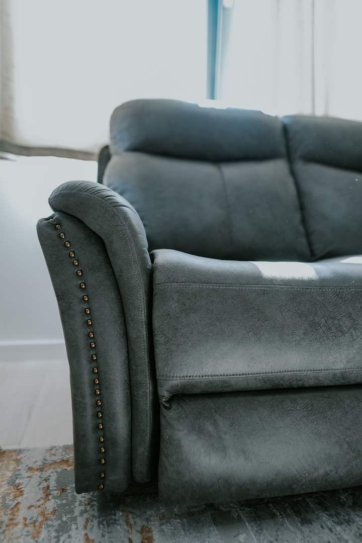 Rafinament șI Culoare Vibrantă - Iași