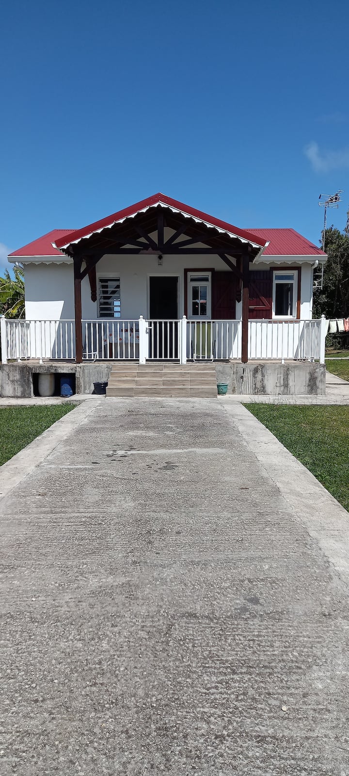 Villa  (Suzanne)-agréable,idéal Pour Un Couple - Marie-Galante