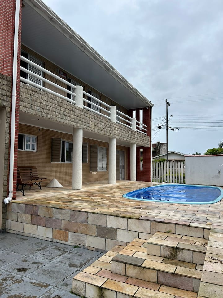 Casa Em Brejatuba 4 Quadras Da Praia De Guaratuba - Guaratuba