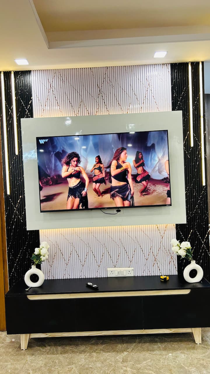 Luxurious Houses In Dwarka Nearby Yashoobhoomi - Delhi