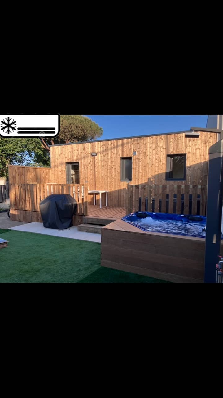 Le Refuge Sablais 
Climatisé-jacuzzi
3 éToiles - Les Sables-d'Olonne