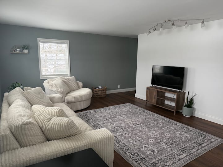 Home Close To Trail (2) - Houghton, MI