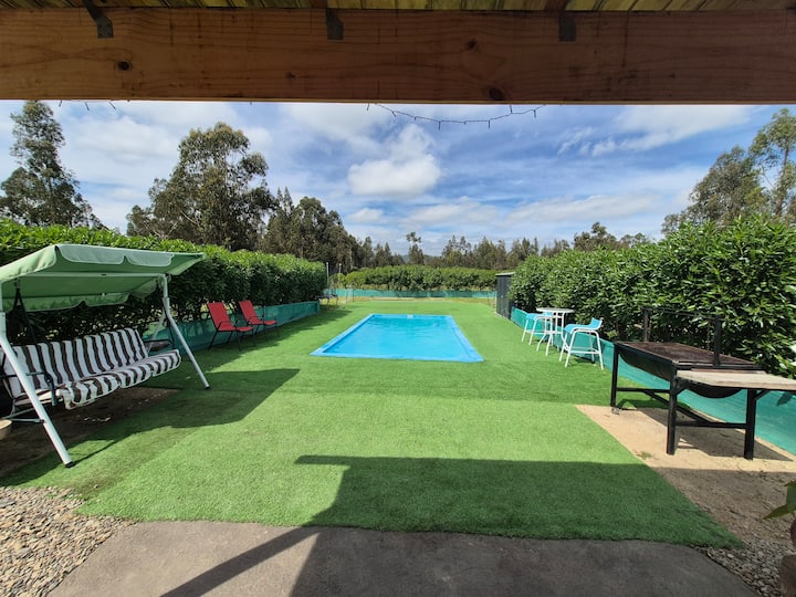 Hermosa Casa, Acogedora Con Gran Terraza Y Piscina - La Ligua