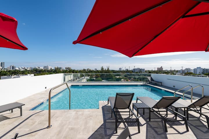 New 2br: Rooftop Pool-sleeps 6-miami Beach | #103 - Miami Beach