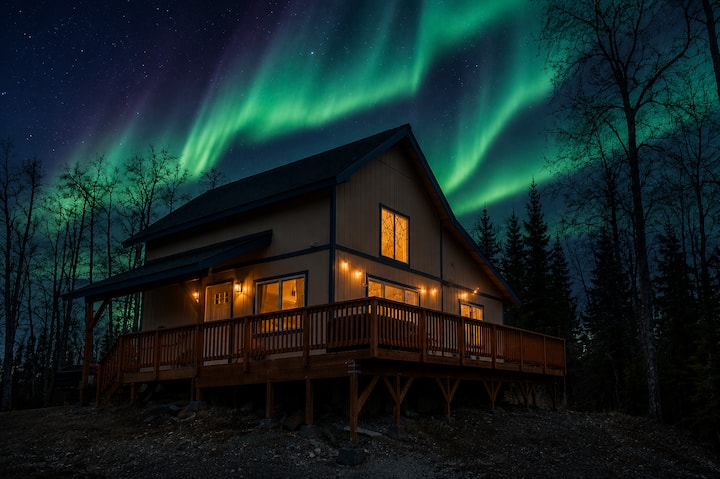 Aurora Haven | Mountain & Lake With Stunning View - Wasilla, AK