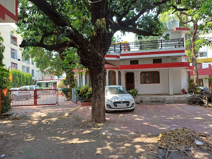 Peaceful Villa Near Jabalpur Hospital 4bhk+s - Jabalpur