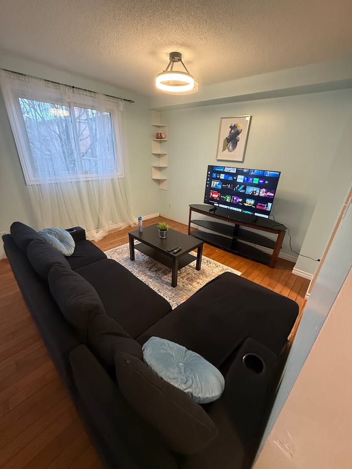 2000ft |4bed 2bath| Bell1.5g| Patio | 4ktv - Belleville