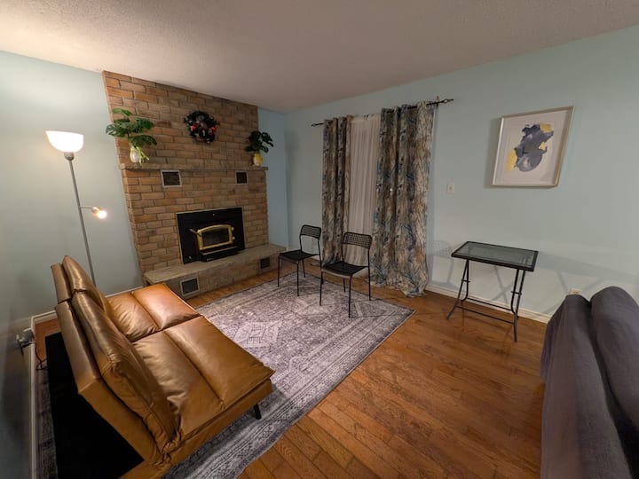 Cozy Belleville Retreat • Near Dt & Waterfront - Belleville
