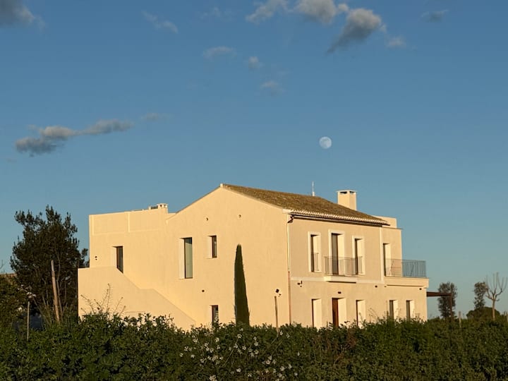 Remodeled Country House - Sueca