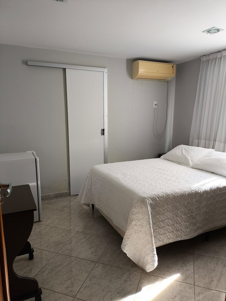 Quarto Em Colatina - Colatina