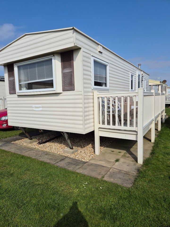 4 Berth Caravan Close To Beach - Ingoldmells