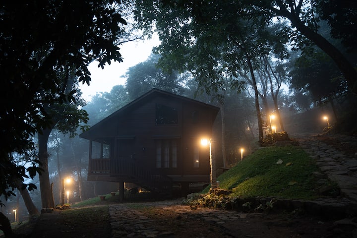 Mountain Villa Woodhouse Cottage - Vagamon