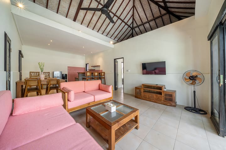Tropical 2br Bali Villa Near Center Seminyak - Seminyak