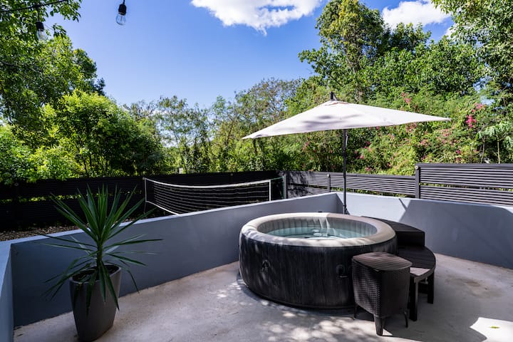 Rincón De Bendiciones 2 Guest/ Jacuzzi & Diversion - Peñuelas