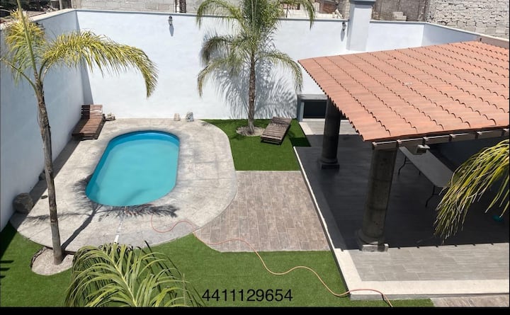Casa Con Alberca En Bernal - Bernal