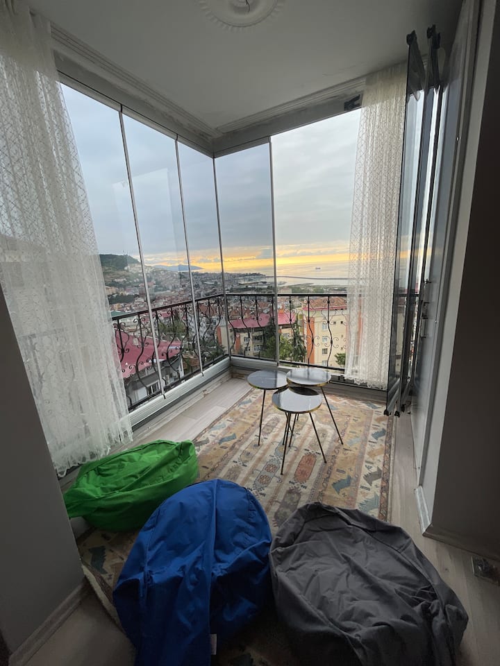 Her Odasıyla Deniz Manzaralı - Trabzon