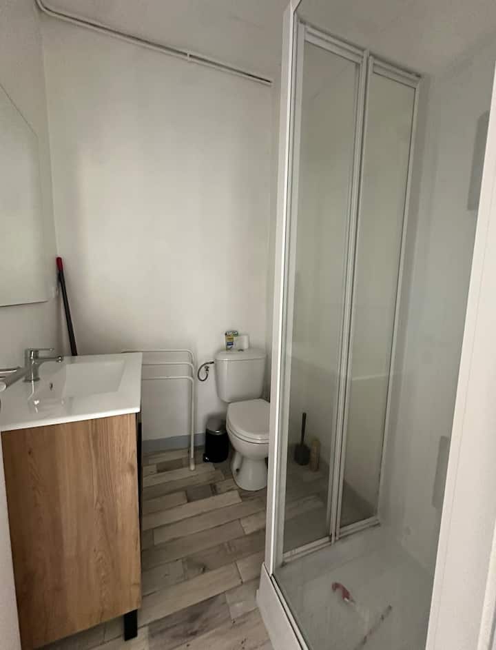 Appartement Situé Au Centre De Morlaix. - Morlaix
