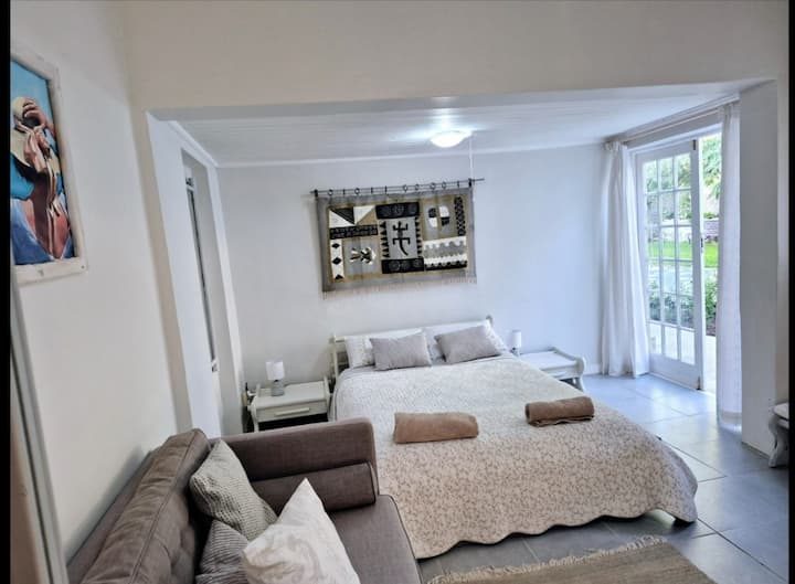 Hebron Farm: Boerenooientjie - Malmesbury