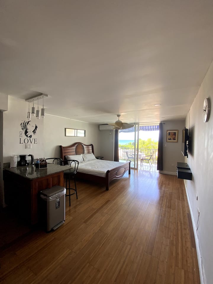 Heart Of The Bay (Mobay Club) - Montego Bay