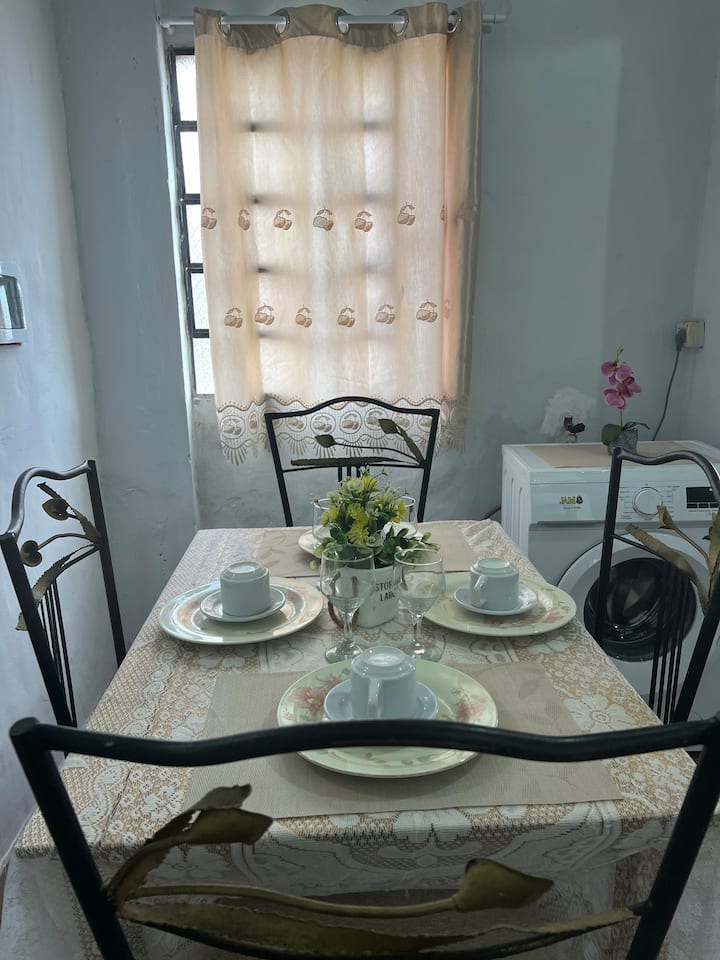 Dpto. Entero, 2 Habitaciones Cerca Del Aeropuerto - Luque