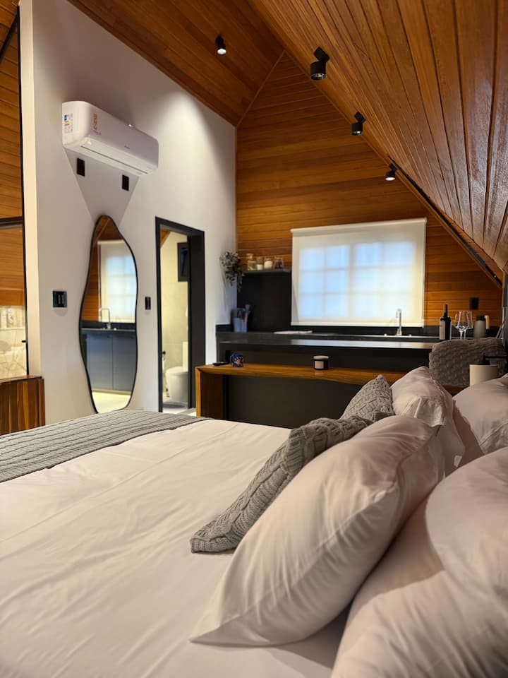 Bronzatto - @Bronzattochales - Espírito Santo (estado)