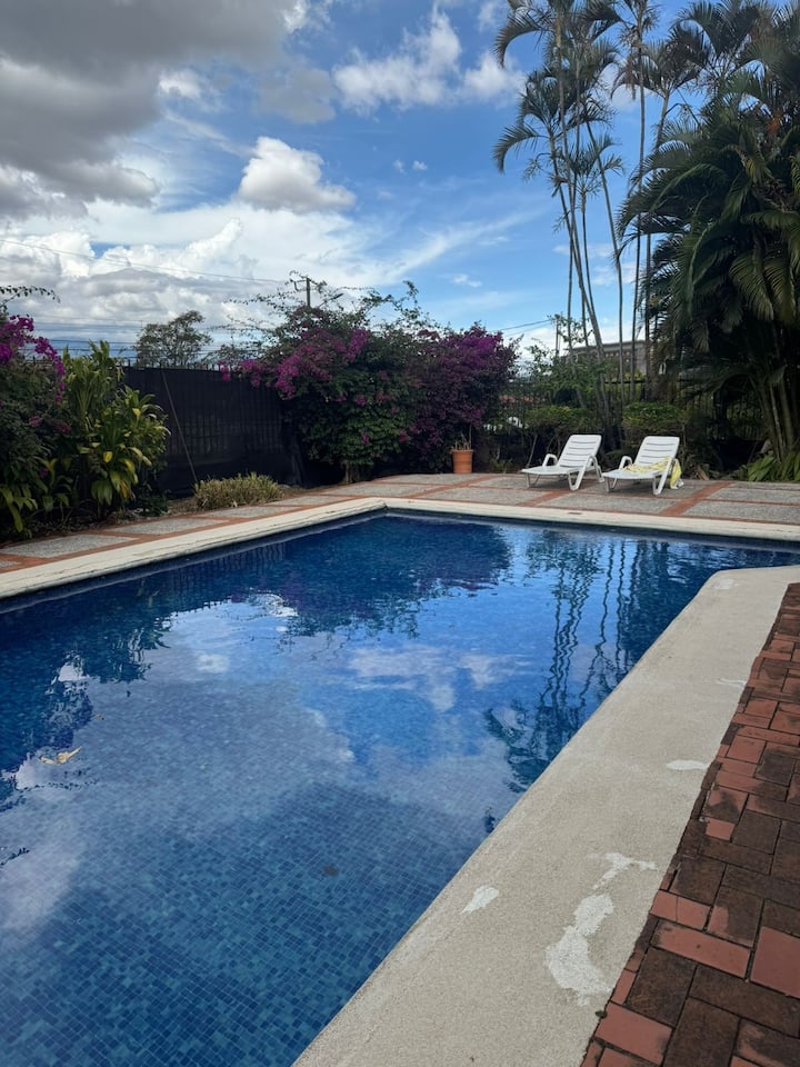 Pool And Extra Care Services - 