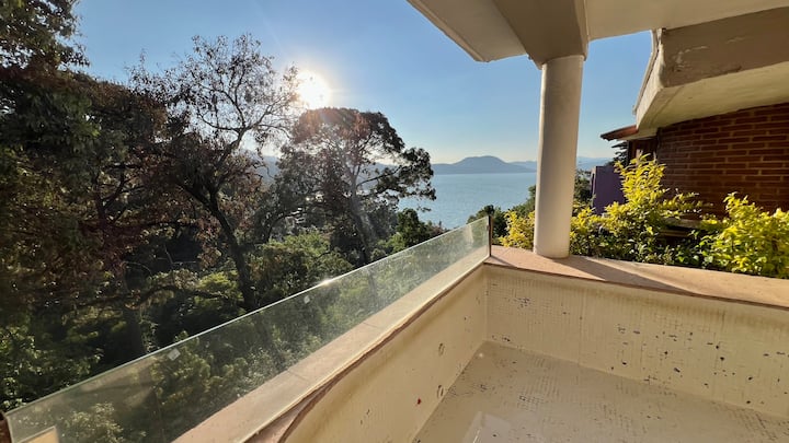 Depa Jacuzzi Vista Lago Y Bosque, Alberca 8 - Valle de Bravo