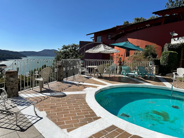 Departamento Jacuzzi Vista Lago Y Bosque - Valle de Bravo