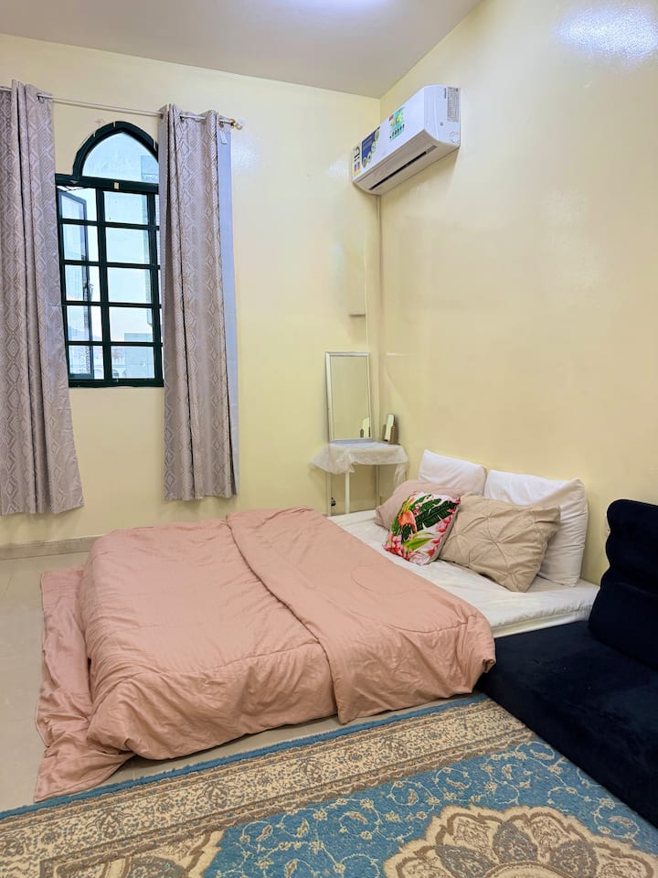 Blessywail Home Away From Home - Mascate