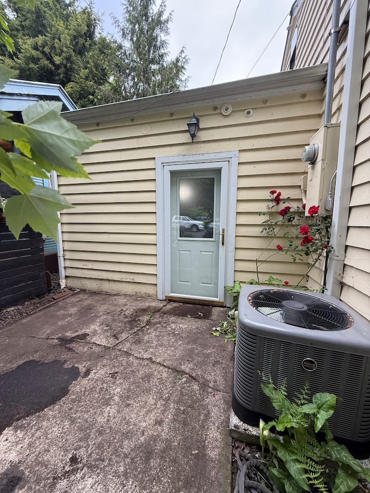 Washington Park Guest House - Eugene, OR