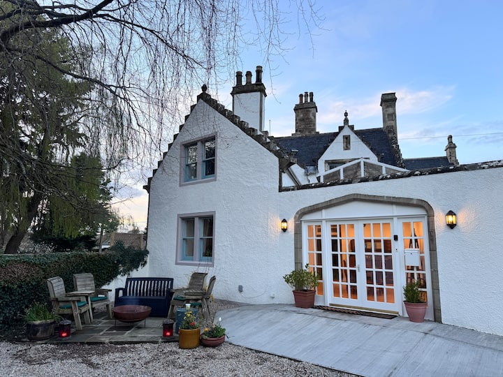 19th Century 5 Bedroom House - Elgin