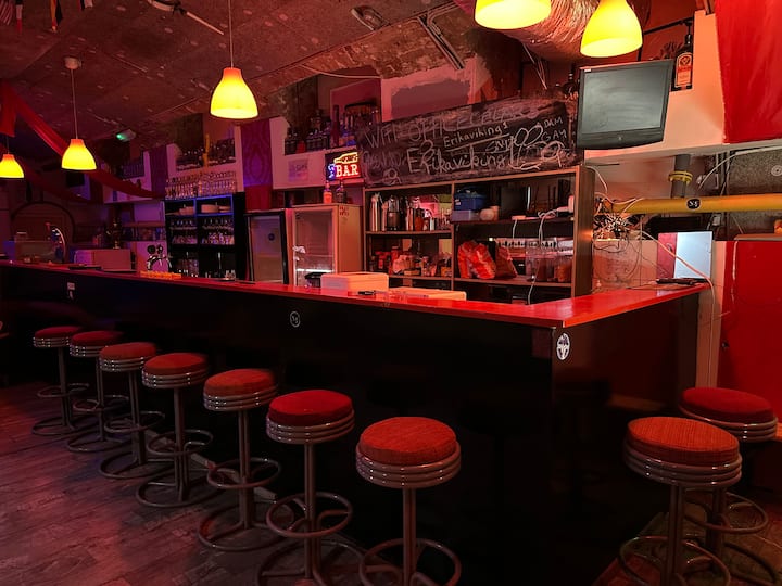 Former Pub For Group Stay 29p - Budapest