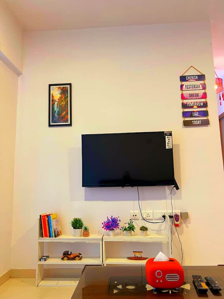 Luxe-cozy 1bhk @ Lodha Upper Thane - Bhiwandi