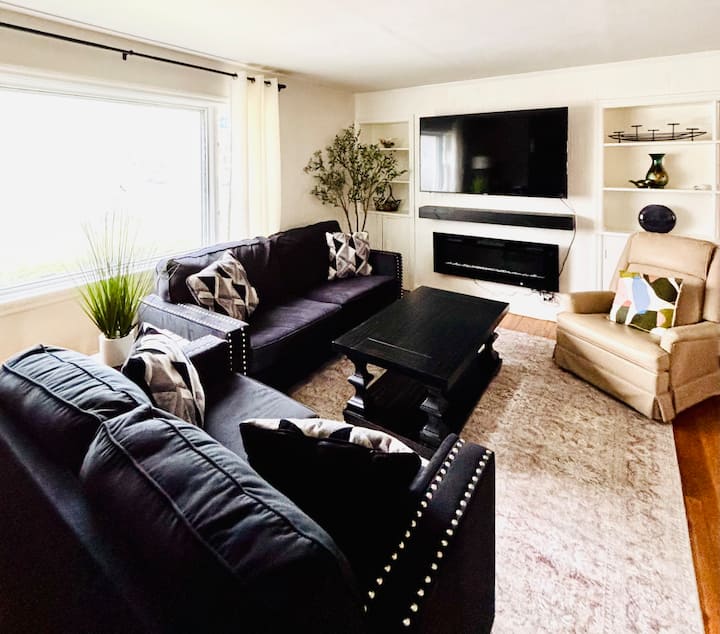 Entire Home, 6 Min Drive To Uiuc - Champaign, IL