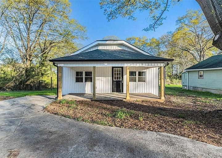 Magnolia’s House - Carrollton, GA