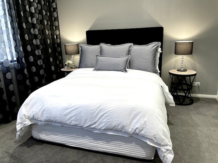The Cosy Nook: Inner City Suite At The Cosy Corner - Oxley