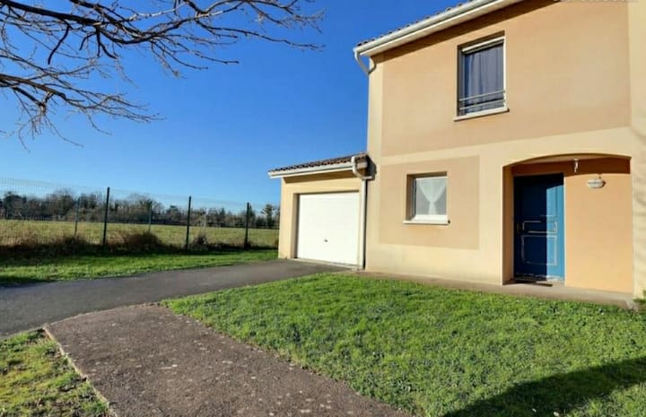 Villa 3 Chambres Dans Bergerac, Calme Et Lumineuse - 貝爾熱拉克