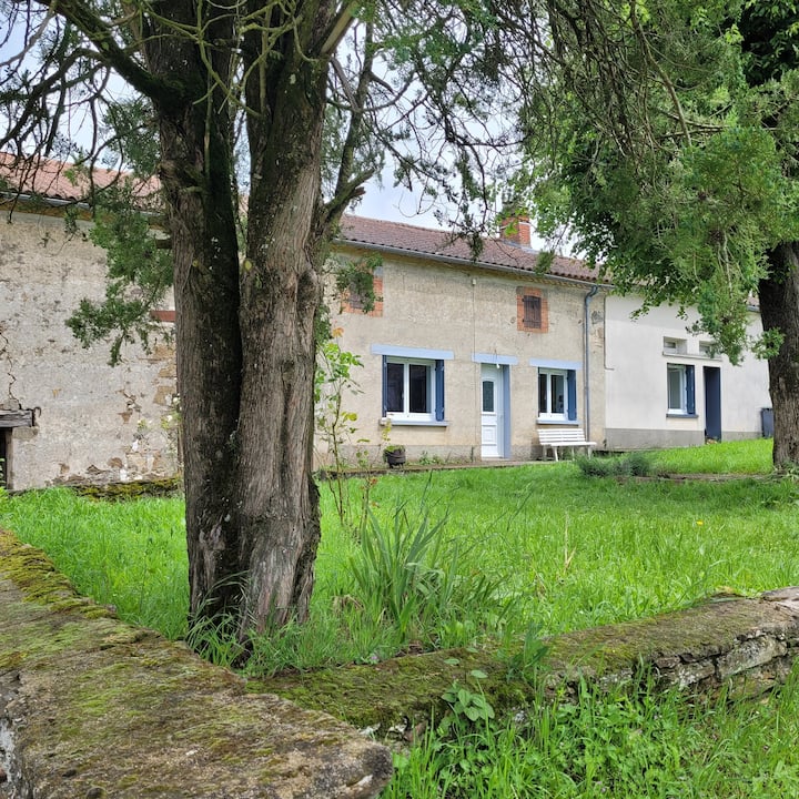 Maison De Campagne Au Calme - Bellac