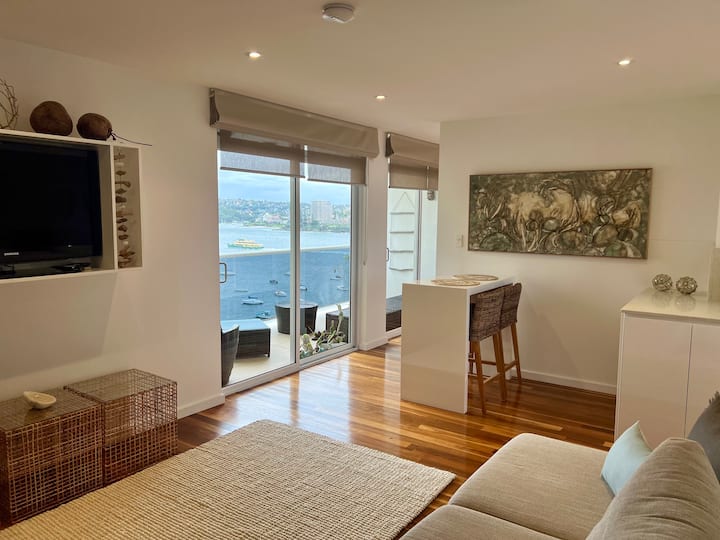 Stunning Views In Central Manly! - Manly