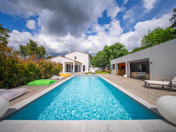 Nouveau, Villa Campagne Aixoise Proche Golf - Fuveau