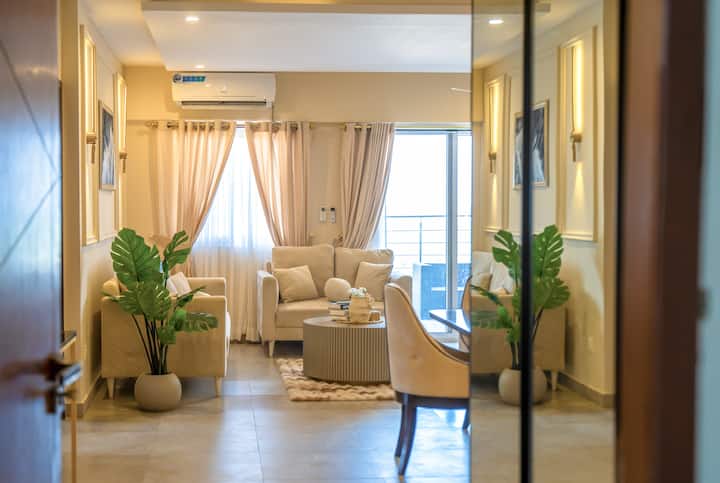 Self-check In, Starlight, Billiards, & Views! - Islamabad