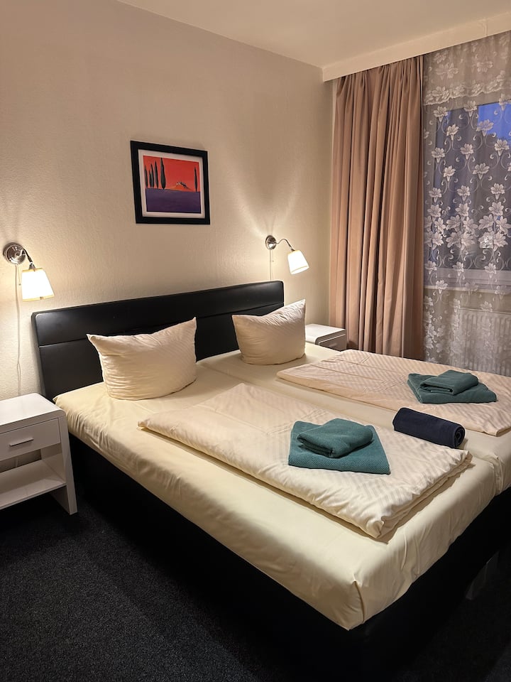 Doppelzimmer Bad Auf Etage - Berlijn