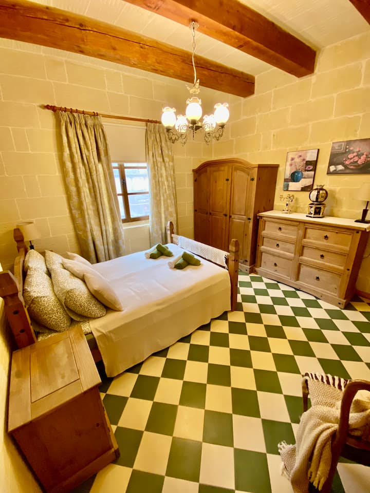 Margaret Pokój 4 - Malta