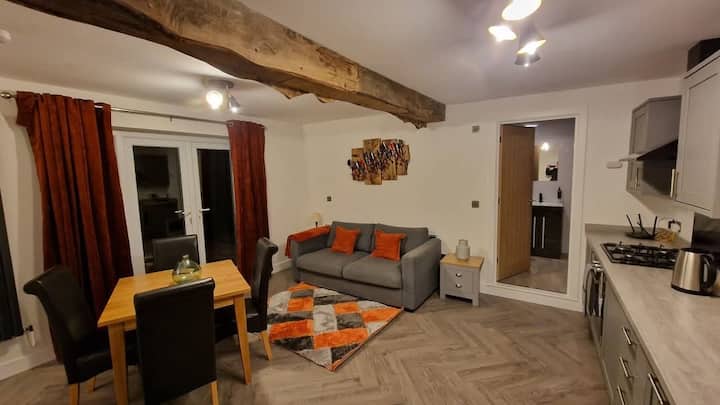 Brookhouse Lodge - Derby, UK