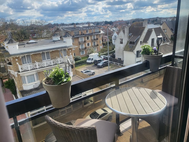 Appartement Balcon Proche Mer - La Panne
