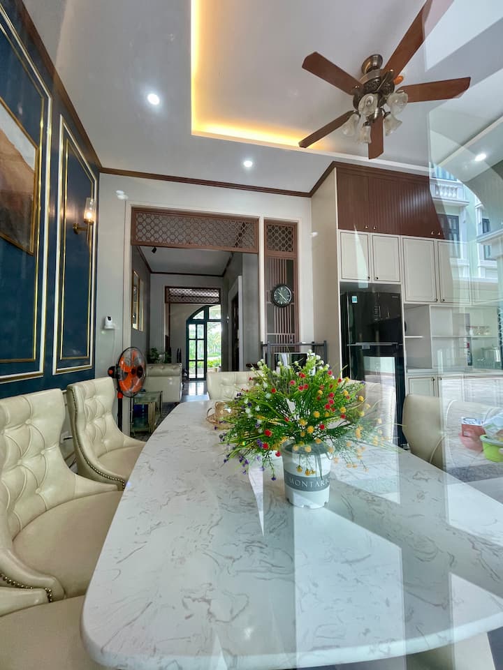 Nhà Riêng 5 Phòng Ngủ độC đáO Gần Biển Và Hồ Bơi - Phú Quốc