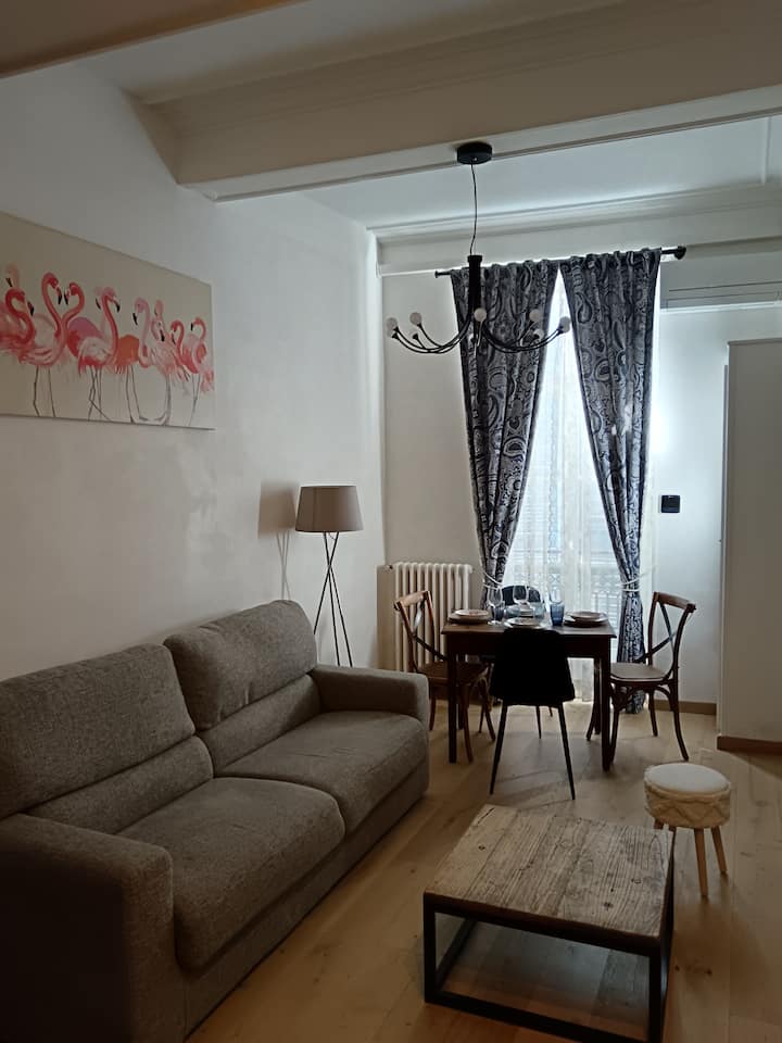 Au Cœur De L'histoire - Nîmes