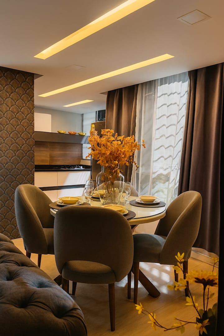 Oasis Urbano En Cali · Piscina Y Estilo - Cali