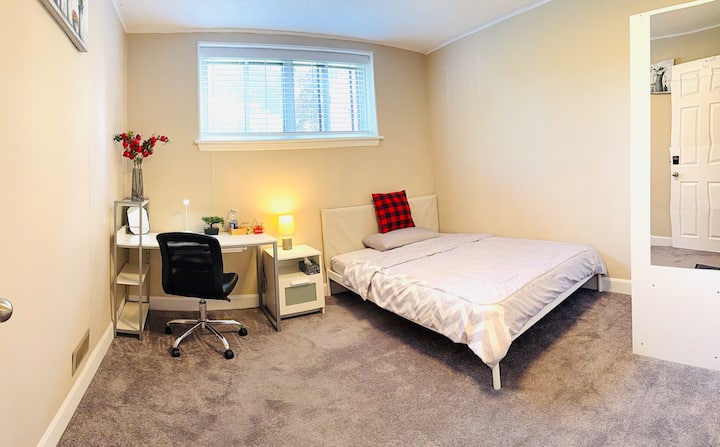 Cozy Stay, Happy Days - Oakville