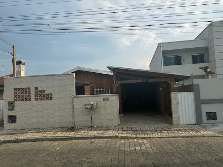Casa De Praia / Aeroporto - Navegantes